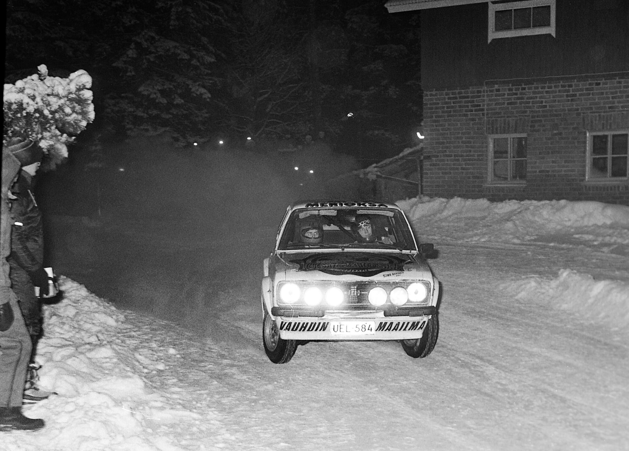 Mestarikuljettajat Grönholm ja Hämäläinen: voitto Riihimäellä loi ...
